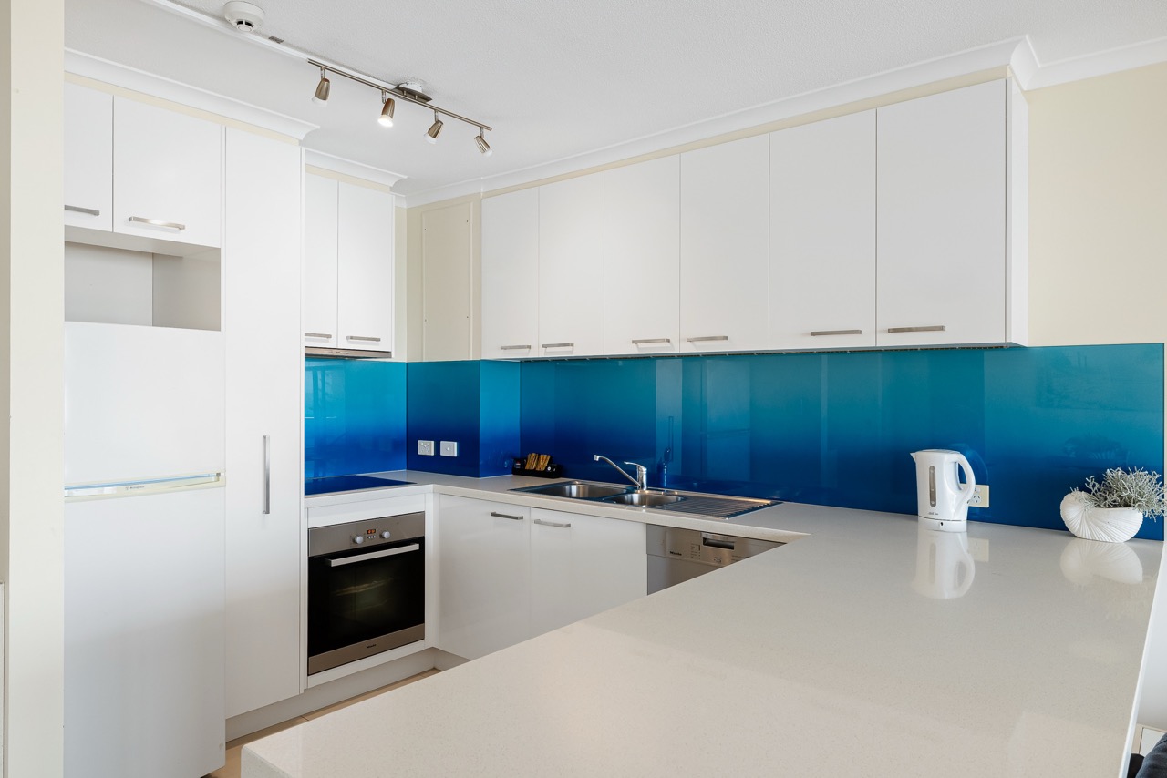 South Pacific Plaza - 1 Bedroom Apartment with Ocean View – Floors 6-10